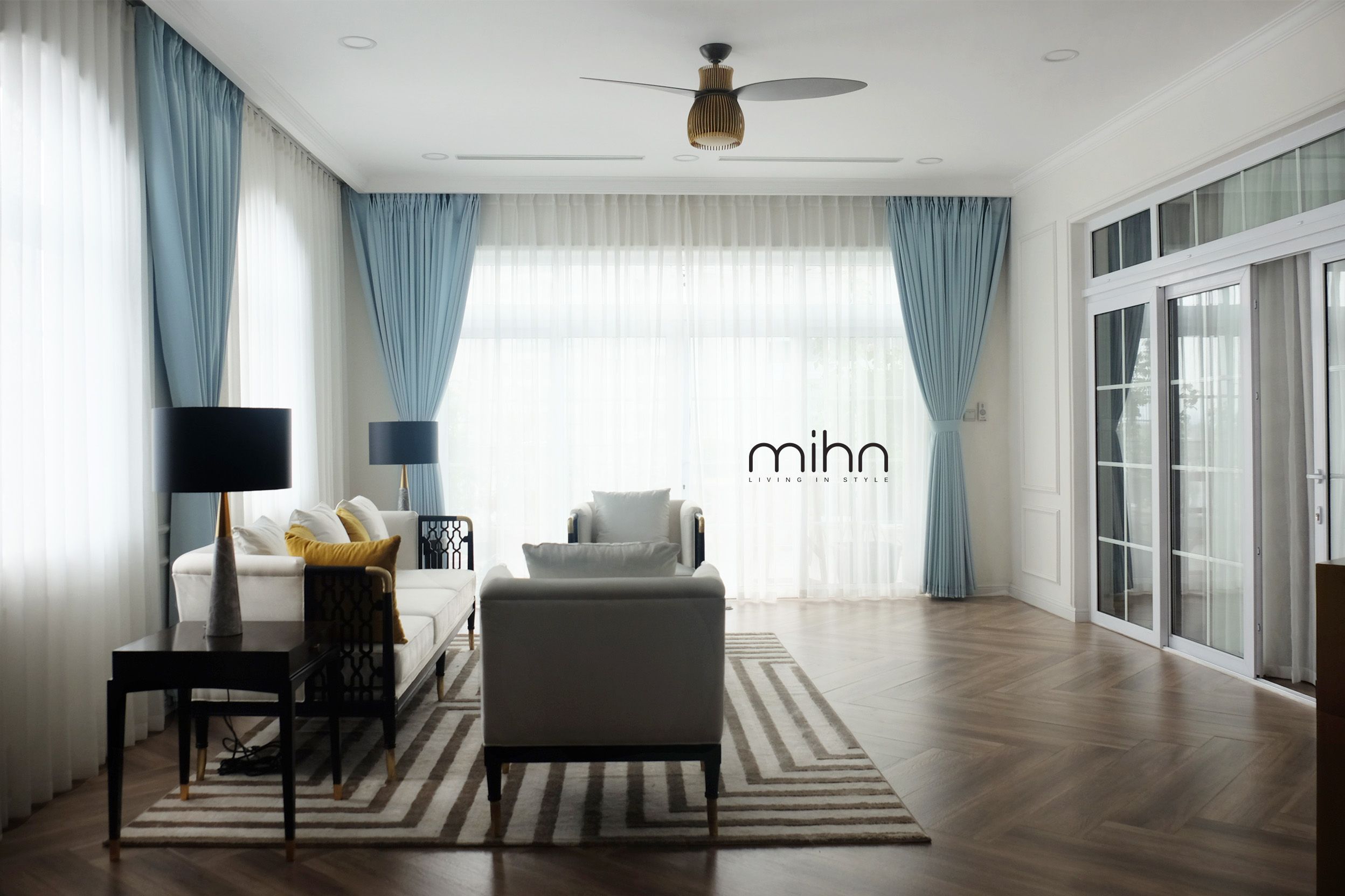 Không gian sống độc đáo với sự kết hợp màu sắc tinh tế từ Mihn Home tại ...